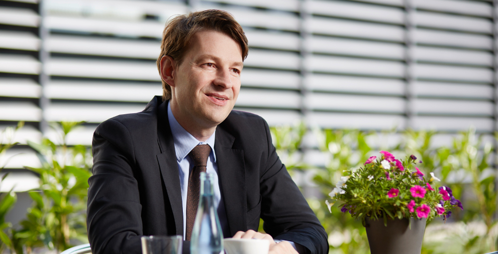 CFO-News: Hella, ELG Haniel, Flughafen Köln/Bonn - FINANCE