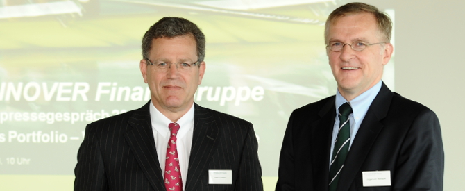 Hannover Finanz fällt von Rekordniveau zurück - FINANCE