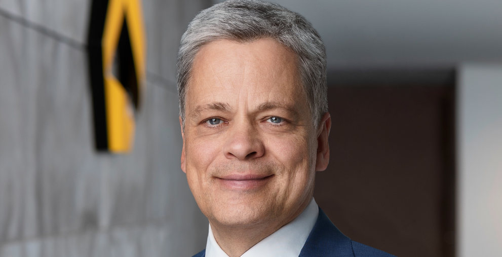 Neuer Coba-Chef Manfred Knof kündigt weitere Restrukturierung an - FINANCE