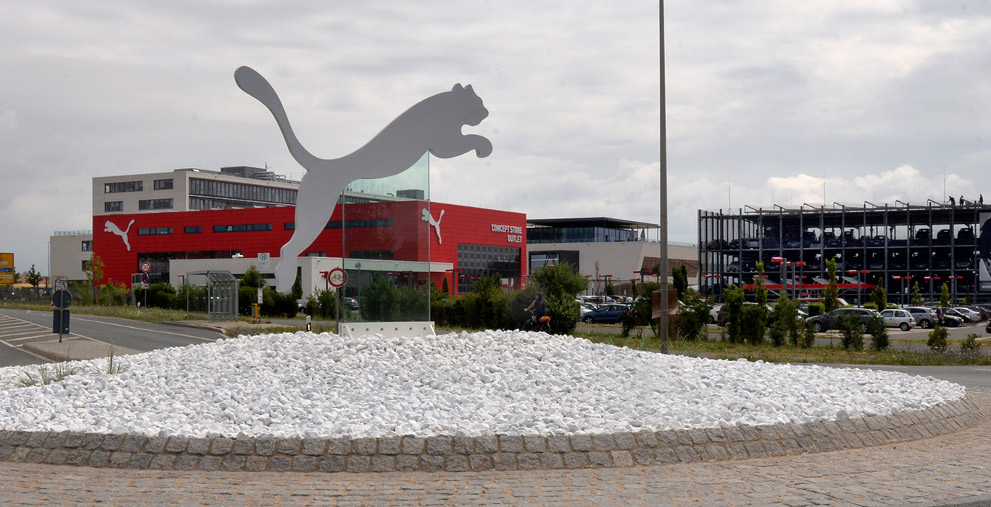 Großaktionär lässt Puma frei - FINANCE