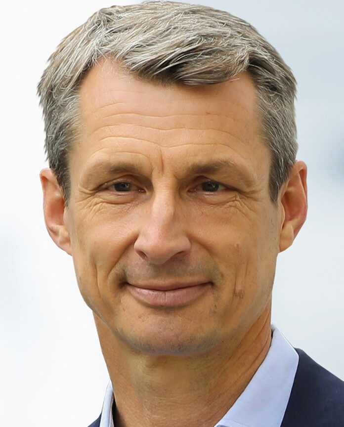 Eric Oellerer - FINANCE Köpfe