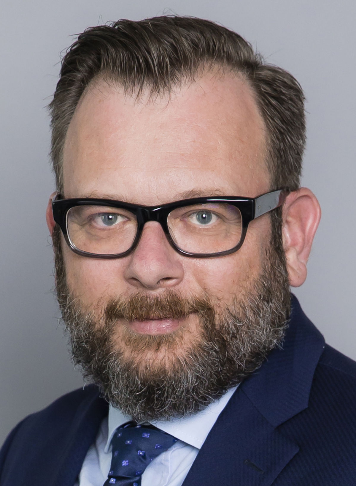 Corporate-Finance-Beratung Eight Advisory eröffnet Büro in Köln