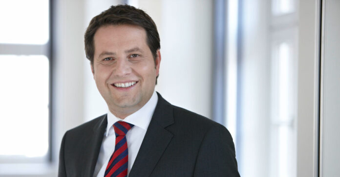 Goodwin holt Winfried Carli von Shearman & Sterling - FINANCE