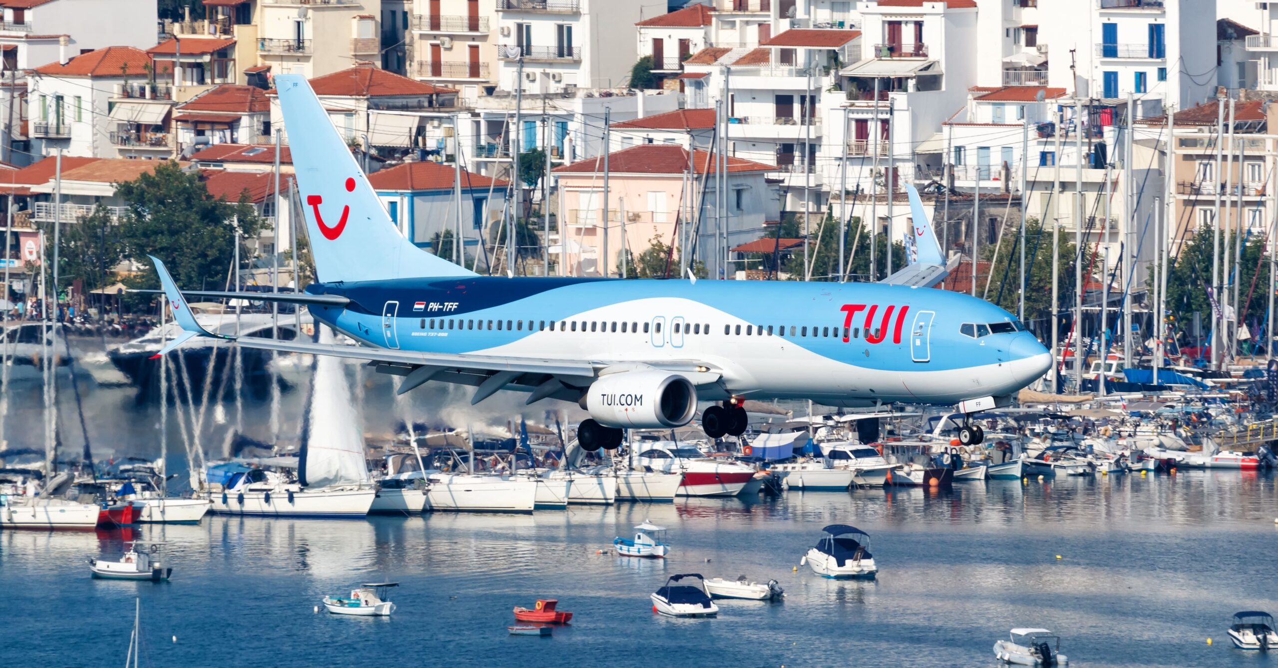 Finanzierungen: Tui, Claas, Getyourguide - FINANCE