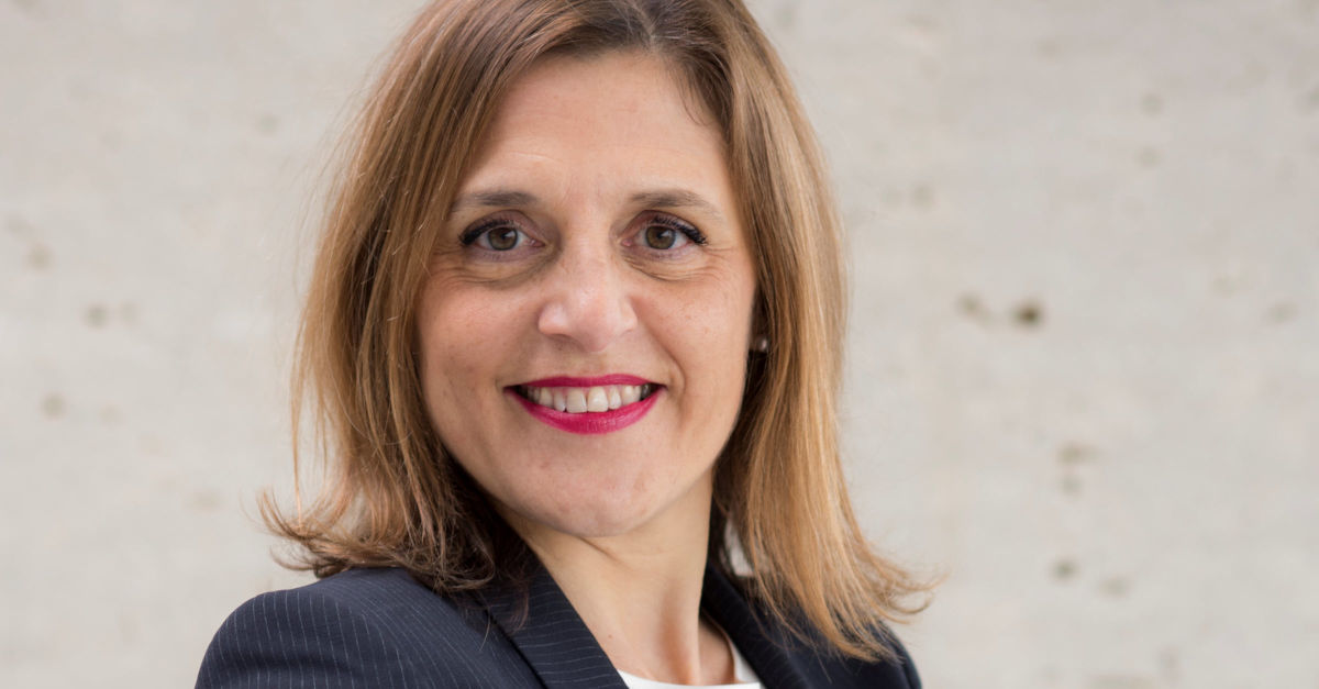 Zurich macht Swiss-Re-Managerin zur CFO - FINANCE