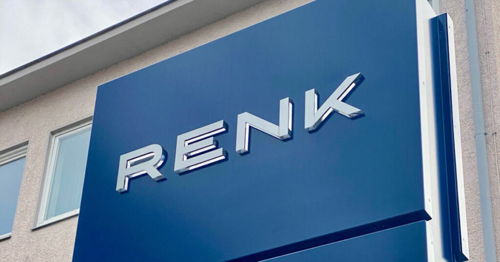 Triton gibt die Mehrheit an Renk ab - FINANCE