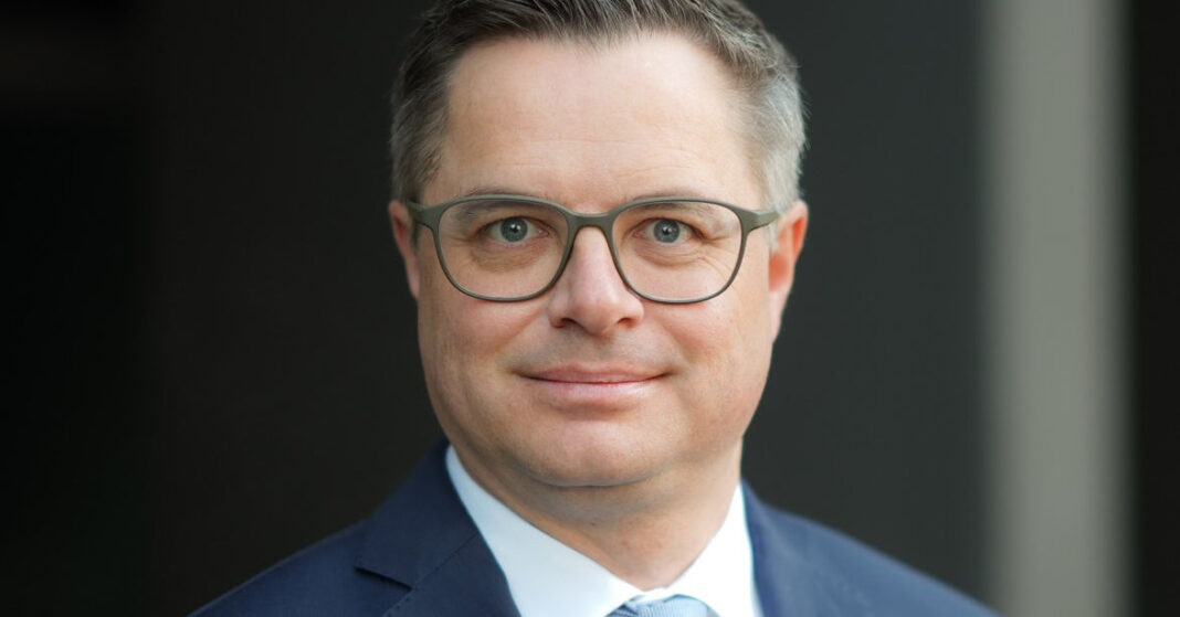 Kartesia macht Apera-Partner Benjamin Schall zum DACH-Chef - FINANCE